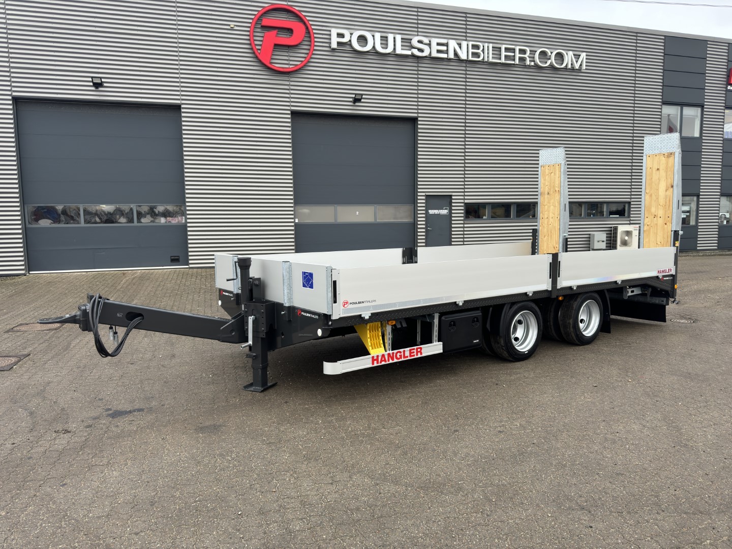 Hangler 2-aks 14-tons kærre med ramper Maskinkærre